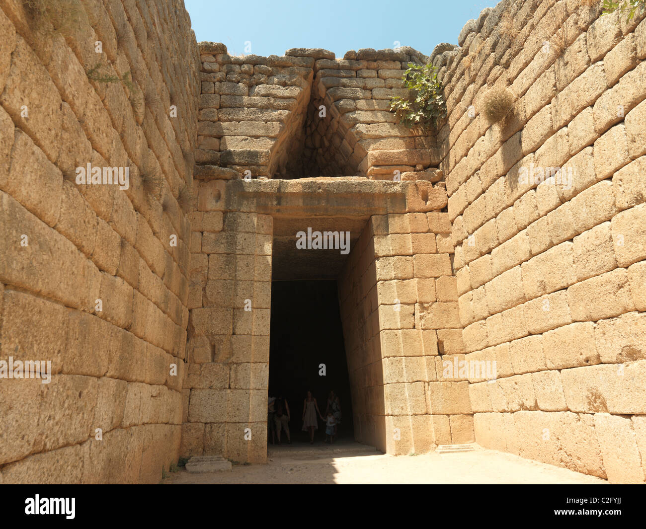Mykene Peloponnes Griechenland Kuppelgrab Schatzkammer des Atreus ...