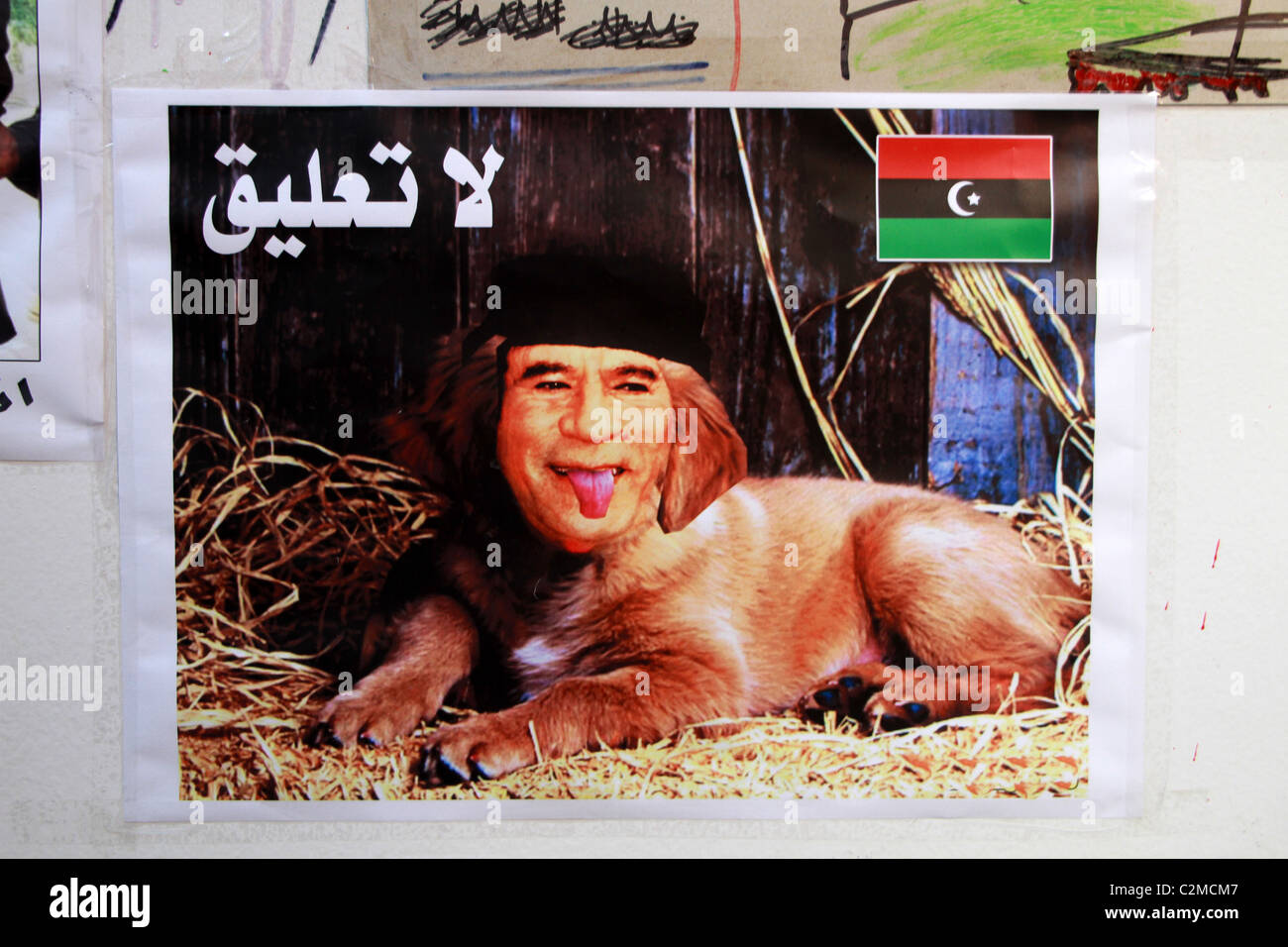 Anti-Gaddafi-Graffiti auf Wänden in der östlichen Stadt Bengasi, Libyen ...