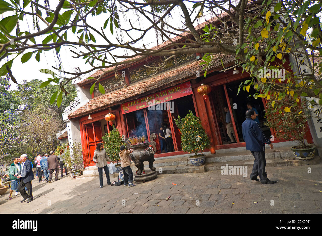 Jade berg tempel -Fotos und -Bildmaterial in hoher Auflösung – Alamy