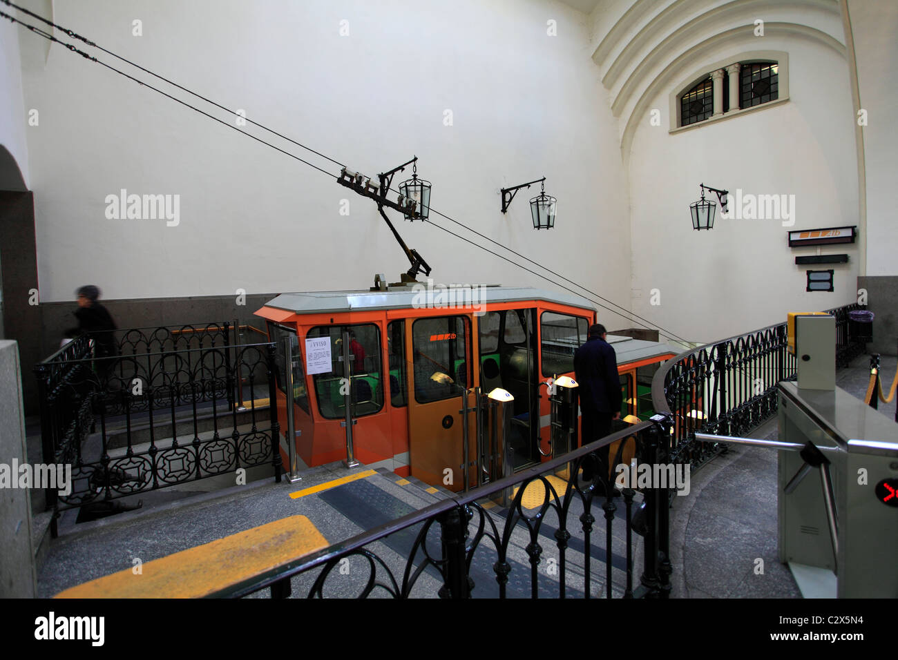 Italy bergamo funicular -Fotos und -Bildmaterial in hoher Auflösung – Alamy