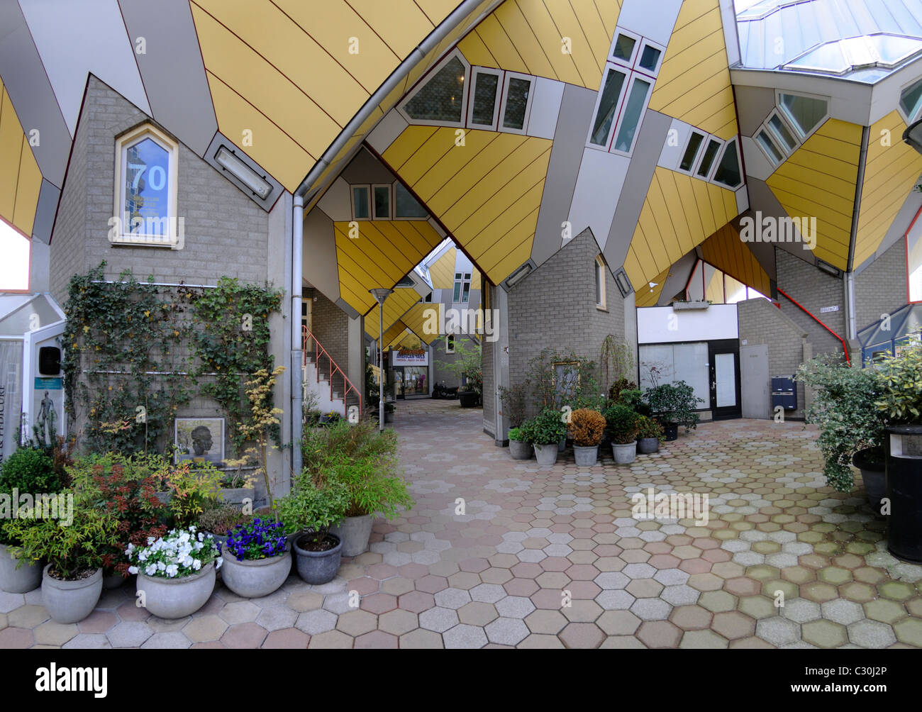 Kijk kubus haus -Fotos und -Bildmaterial in hoher Auflösung – Alamy