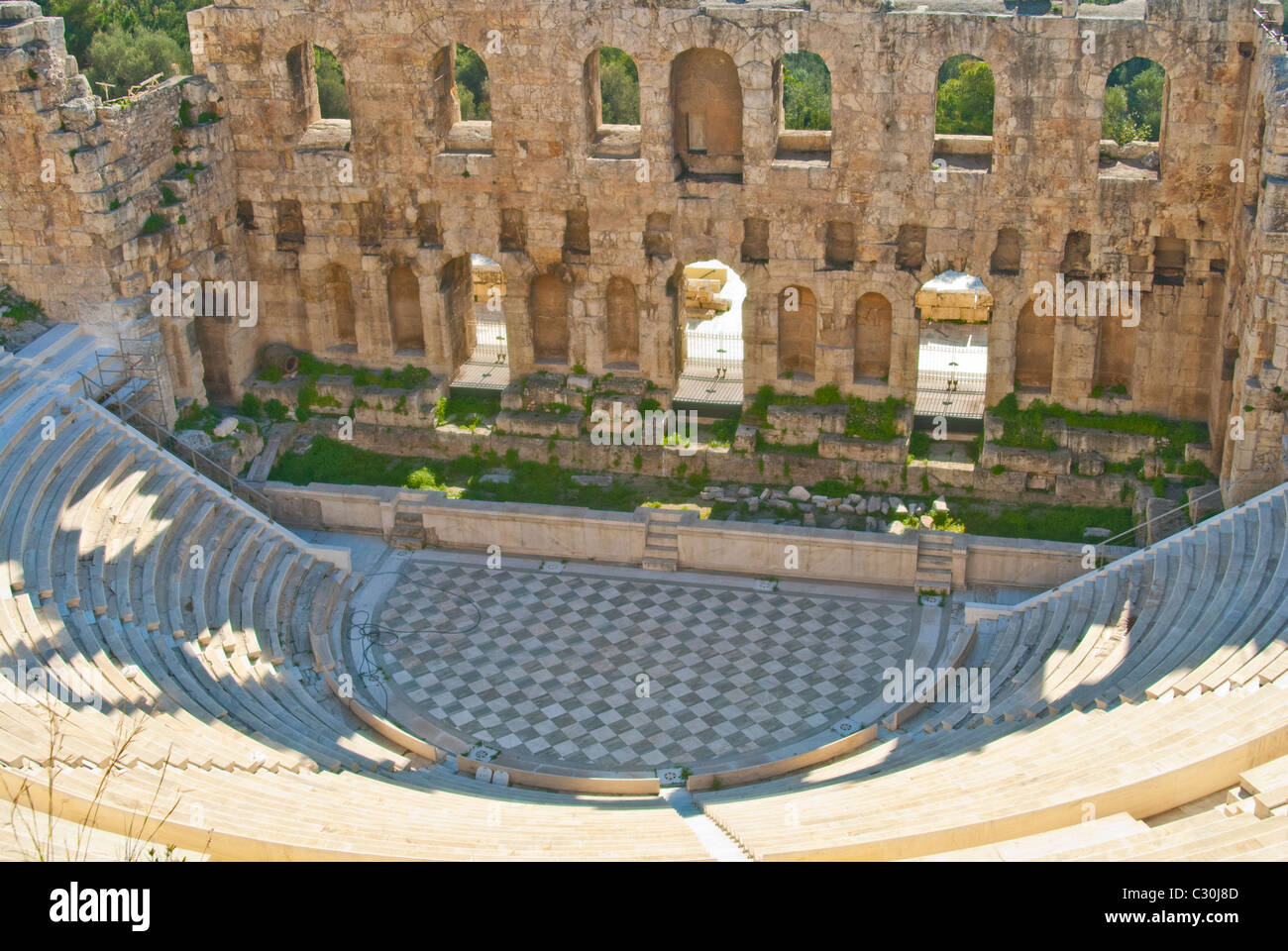 Athen ist die Hauptstadt und größte Stadt Griechenlands. Athen dominiert die Attikas und es ist ...