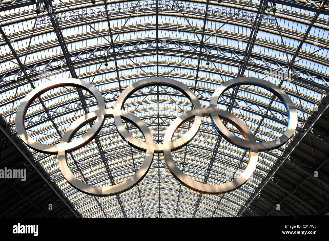 Olympische ringe -Fotos und -Bildmaterial in hoher Auflösung – Alamy