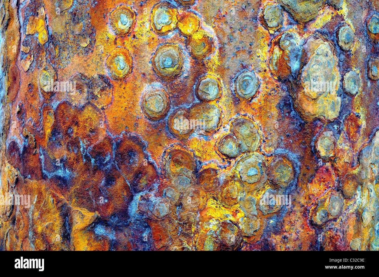 Rusting metal -Fotos und -Bildmaterial in hoher Auflösung – Alamy