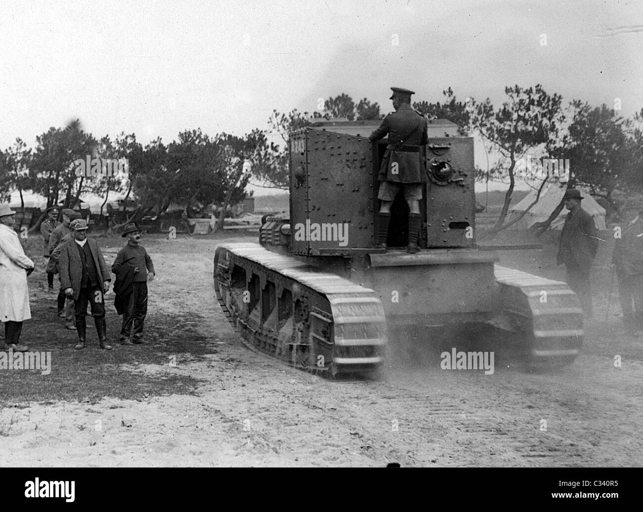 Eine seltene Aufnahme von einem britischen Whippet WW1 leichten Panzer ...