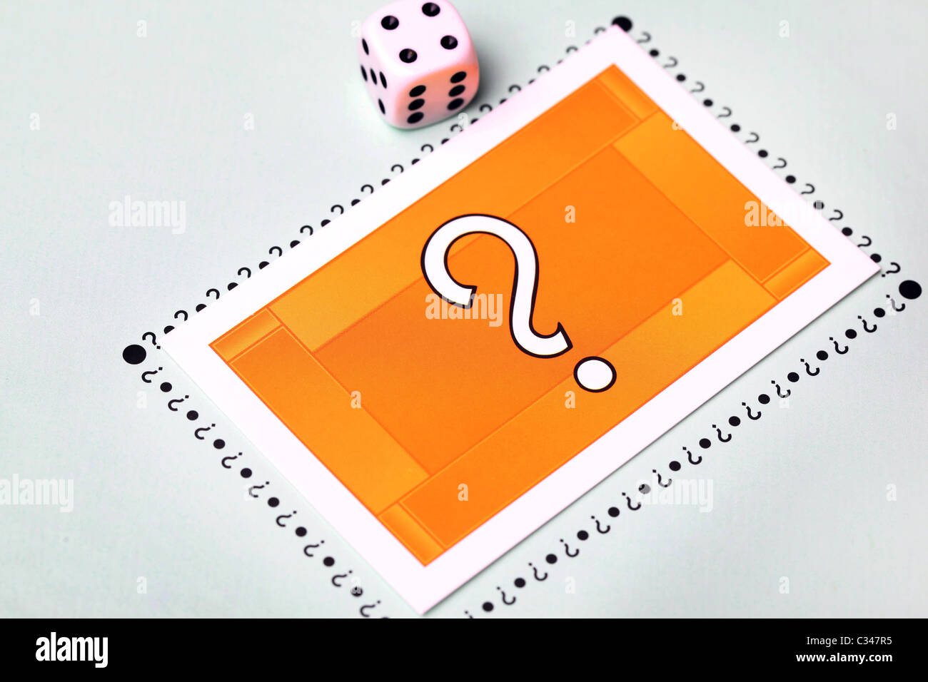 Monopoly chance card -Fotos und -Bildmaterial in hoher Auflösung – Alamy