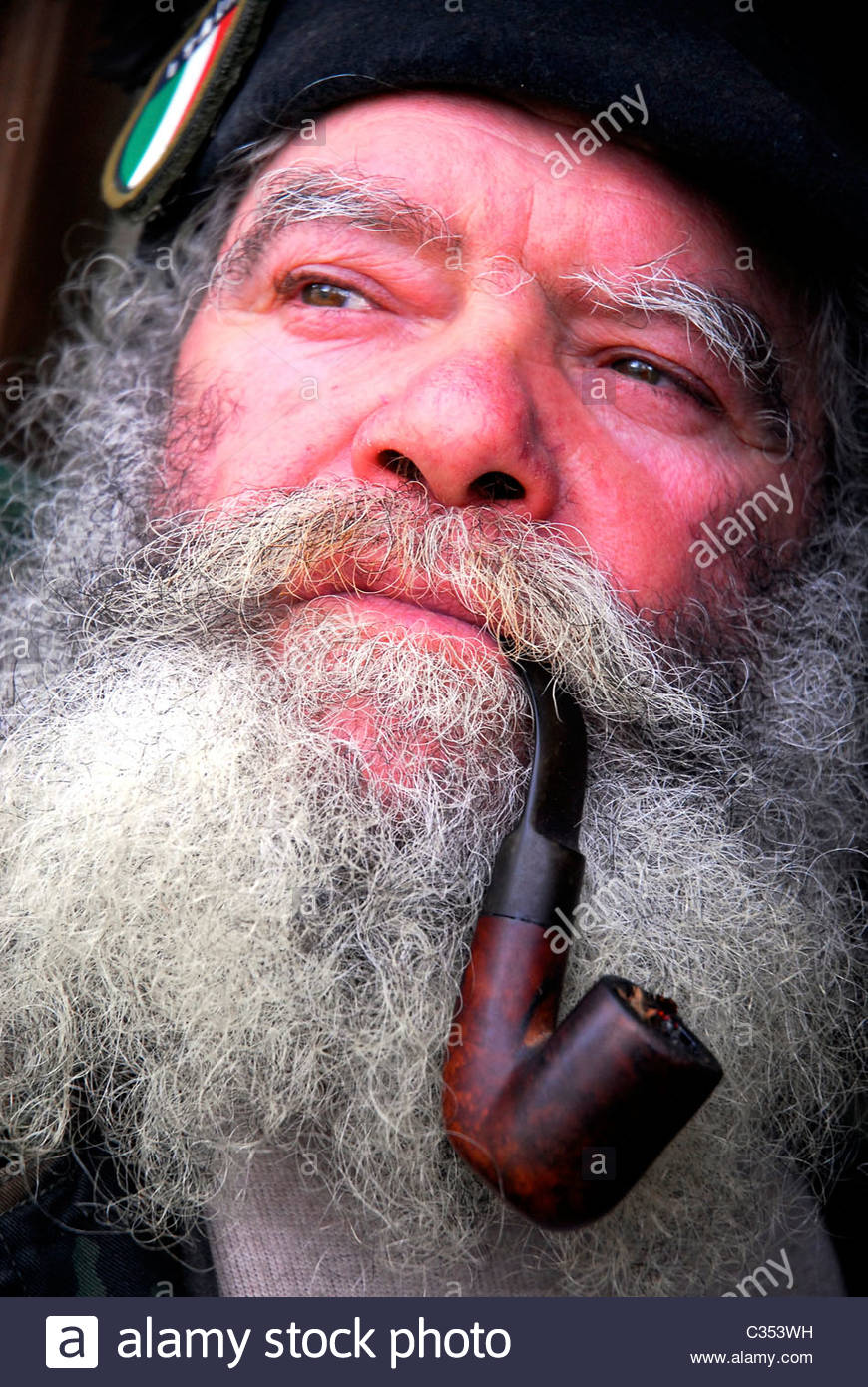 Pfeife Rauchen Stockfotos & Pfeife Rauchen Bilder - Alamy