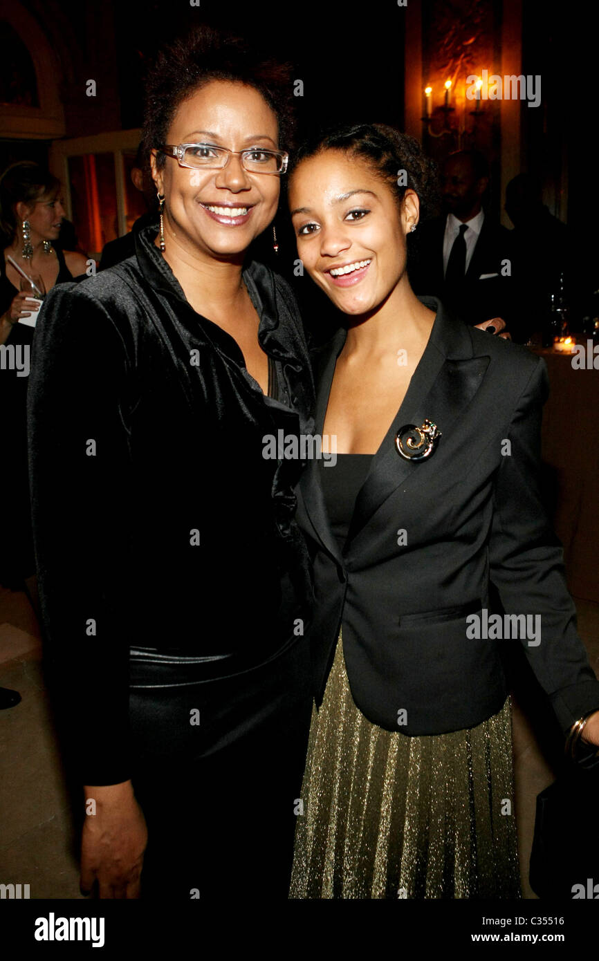 Harriette cole -Fotos und -Bildmaterial in hoher Auflösung – Alamy