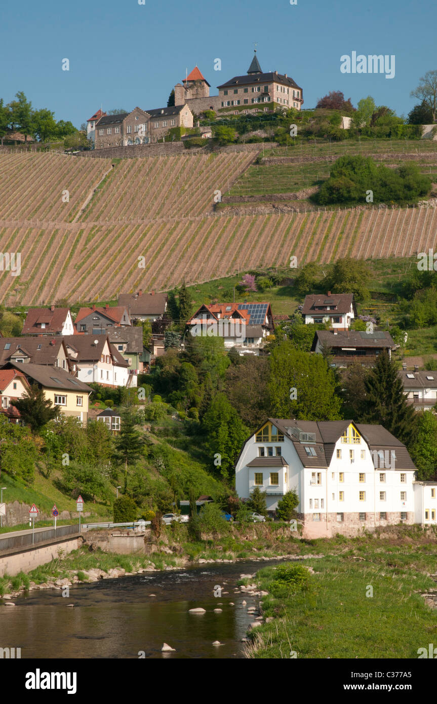 Murg Flusstal, im Hintergrund Schloss Eberstein, Obertsrot, Gernsbach ...