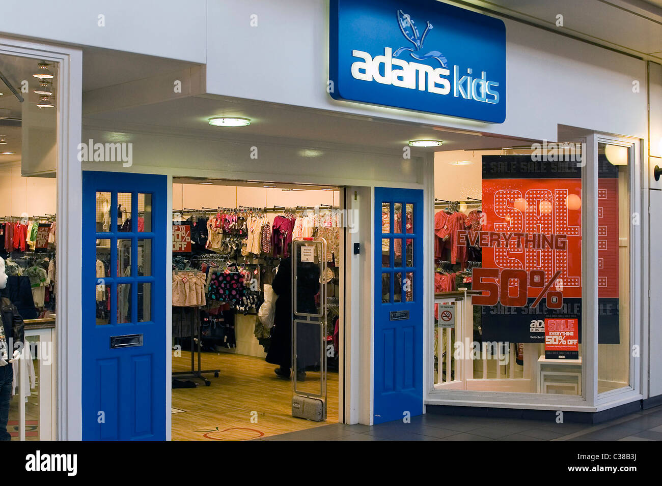 Adams kids -Fotos und -Bildmaterial in hoher Auflösung – Alamy