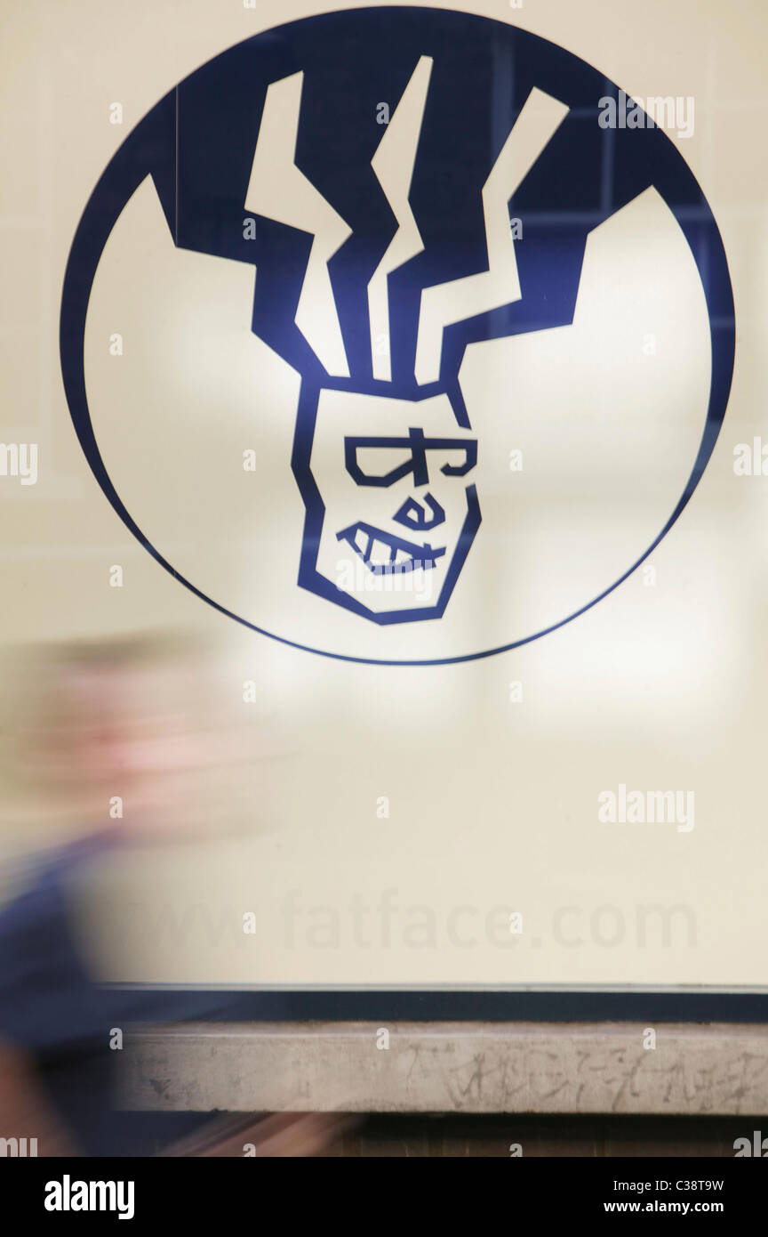 Fatface logo -Fotos und -Bildmaterial in hoher Auflösung – Alamy