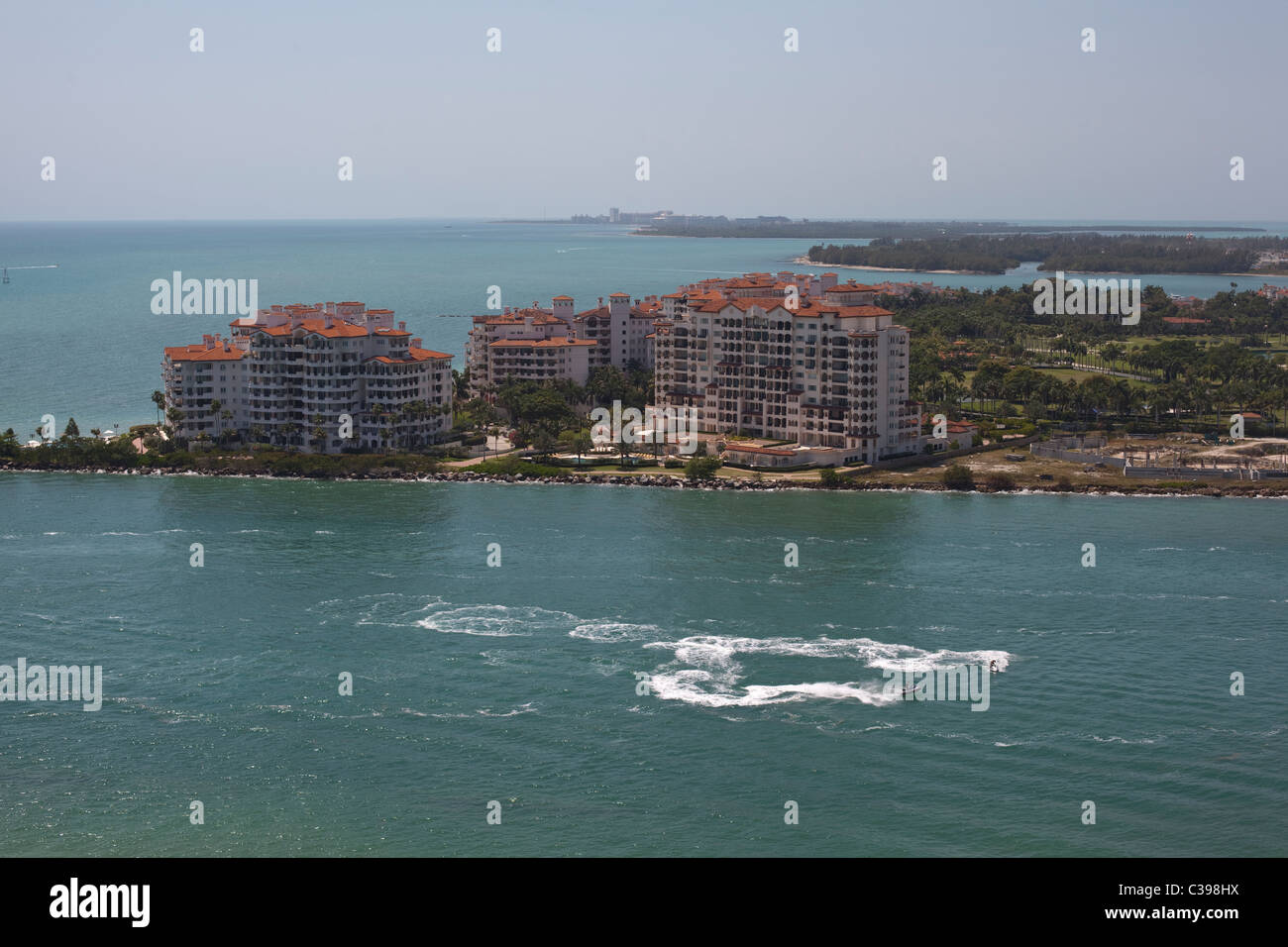 Estela barco -Fotos und -Bildmaterial in hoher Auflösung – Alamy