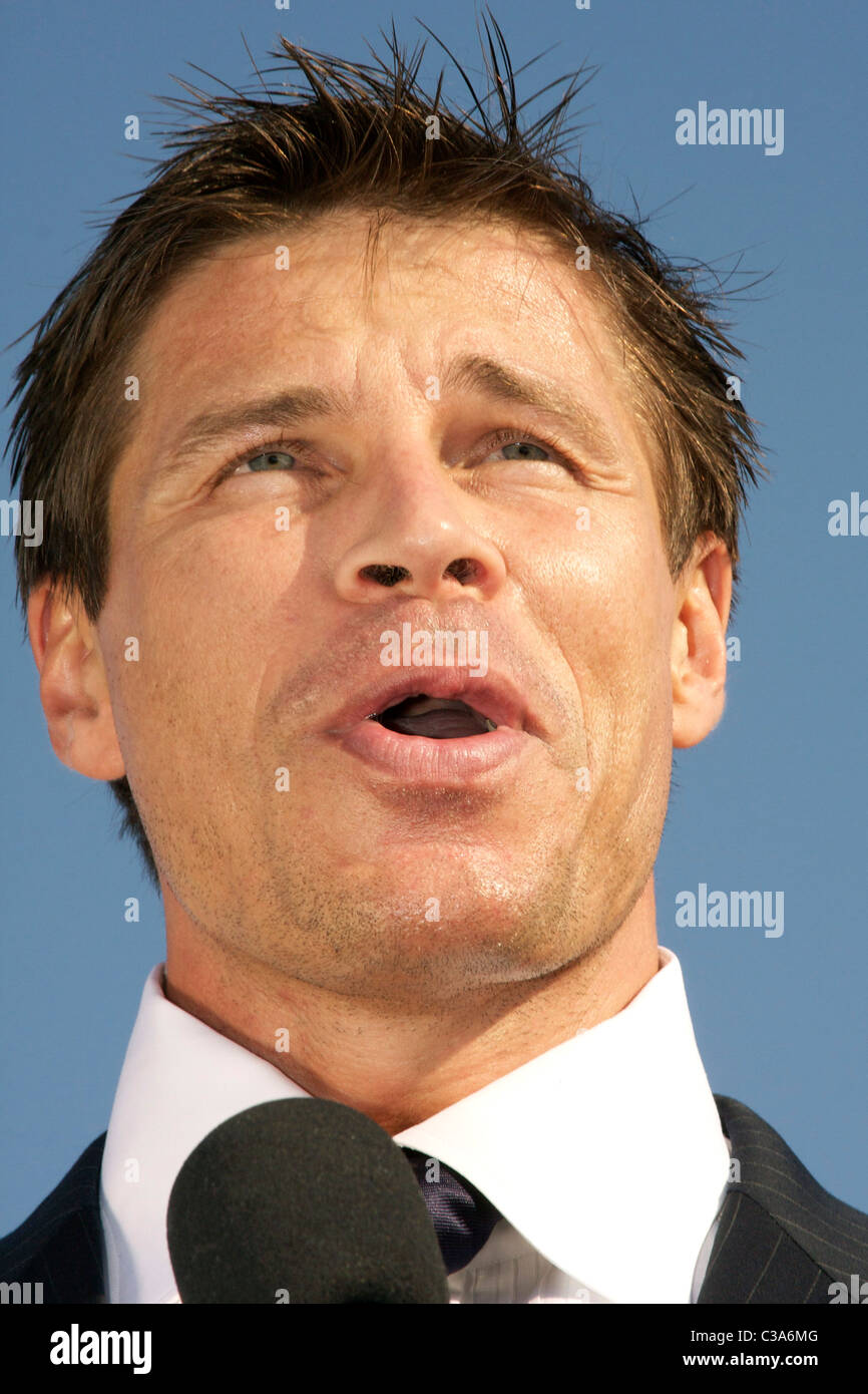 Österreichischer Schauspieler und Bodybuilder Roland Kickinger gibt ein ...