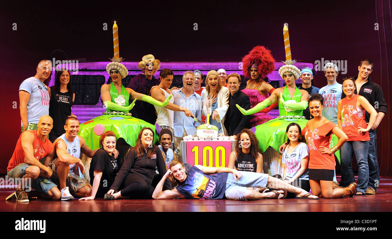 Jason Donovan, Tony Sheldon, Oliver Thornton und Clive Carter Photocall ...