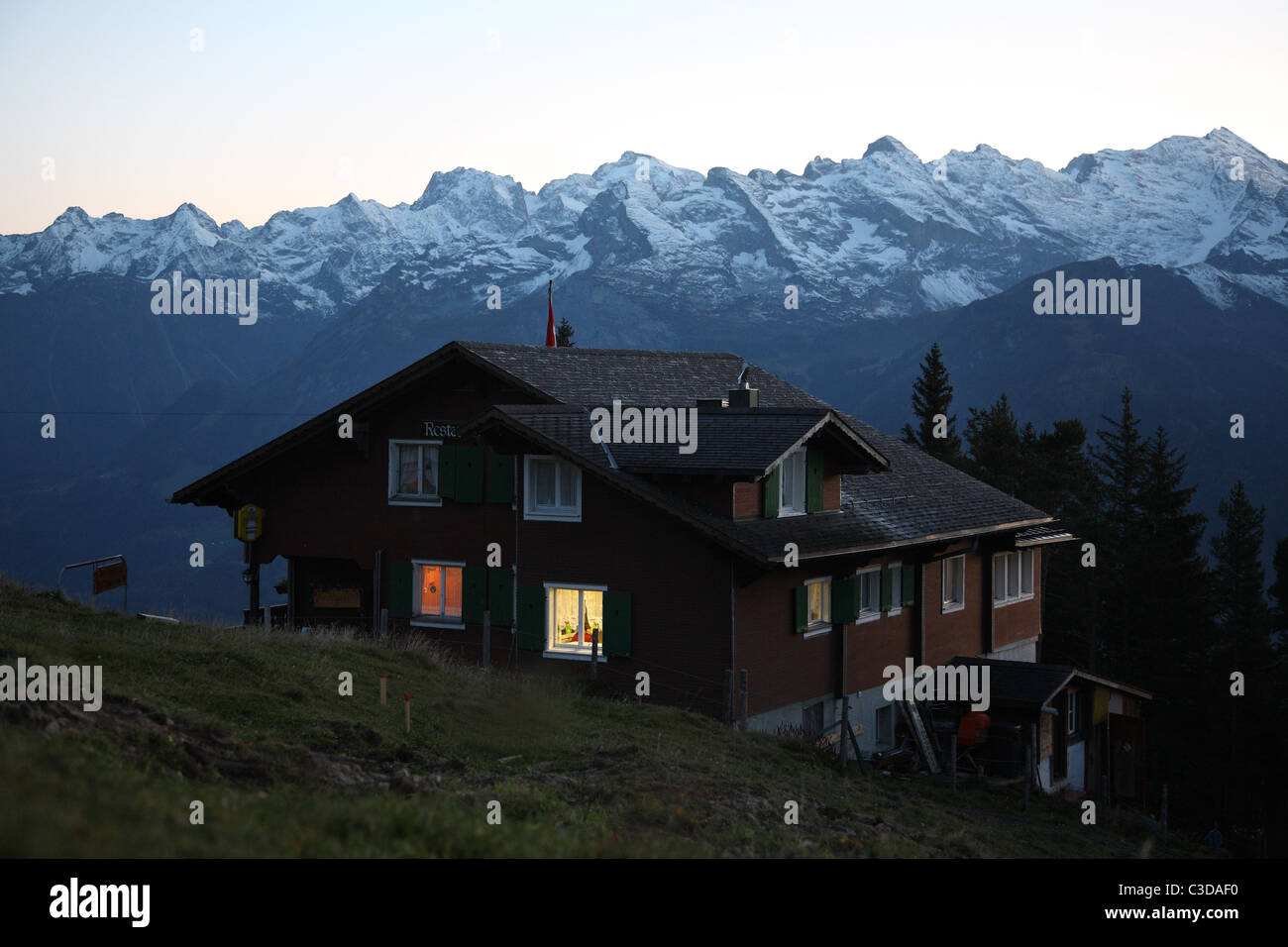 Farm House Mountains Alps Stockfotos & Farm House Mountains Alps Bilder ...