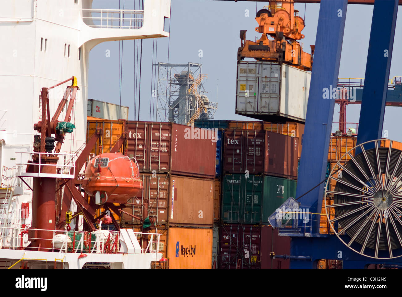 Mexico.Veracruz.Loading Container im Hafen von Veracruz Stockfotografie ...