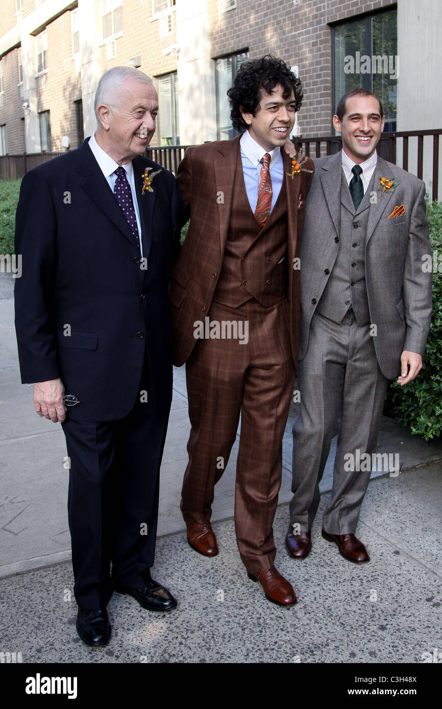 Geoffrey Arend und seine Hochzeitsgesellschaft Geoffrey Arend heiratet ...