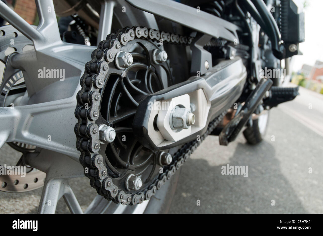 Motorcycle chain -Fotos und -Bildmaterial in hoher Auflösung – Alamy