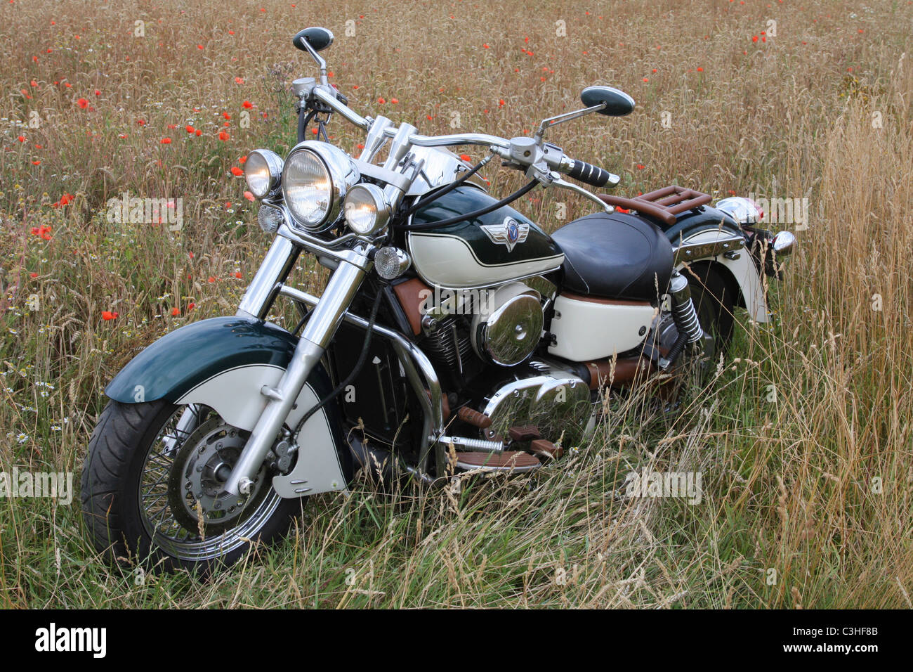 Oldtimer motorrad -Fotos und -Bildmaterial in hoher Auflösung – Alamy