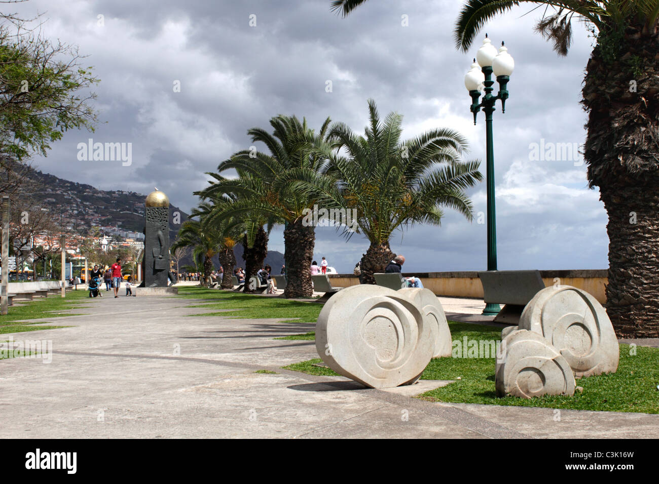 Funchal madeira art -Fotos und -Bildmaterial in hoher Auflösung – Alamy