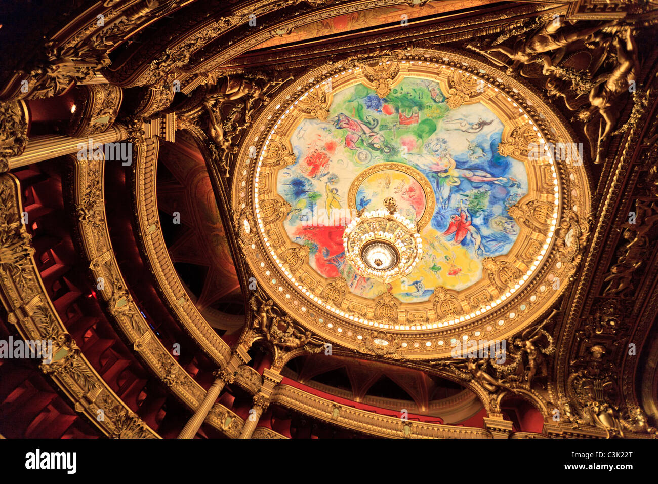 Garnier opera paris chagall -Fotos und -Bildmaterial in hoher Auflösung ...