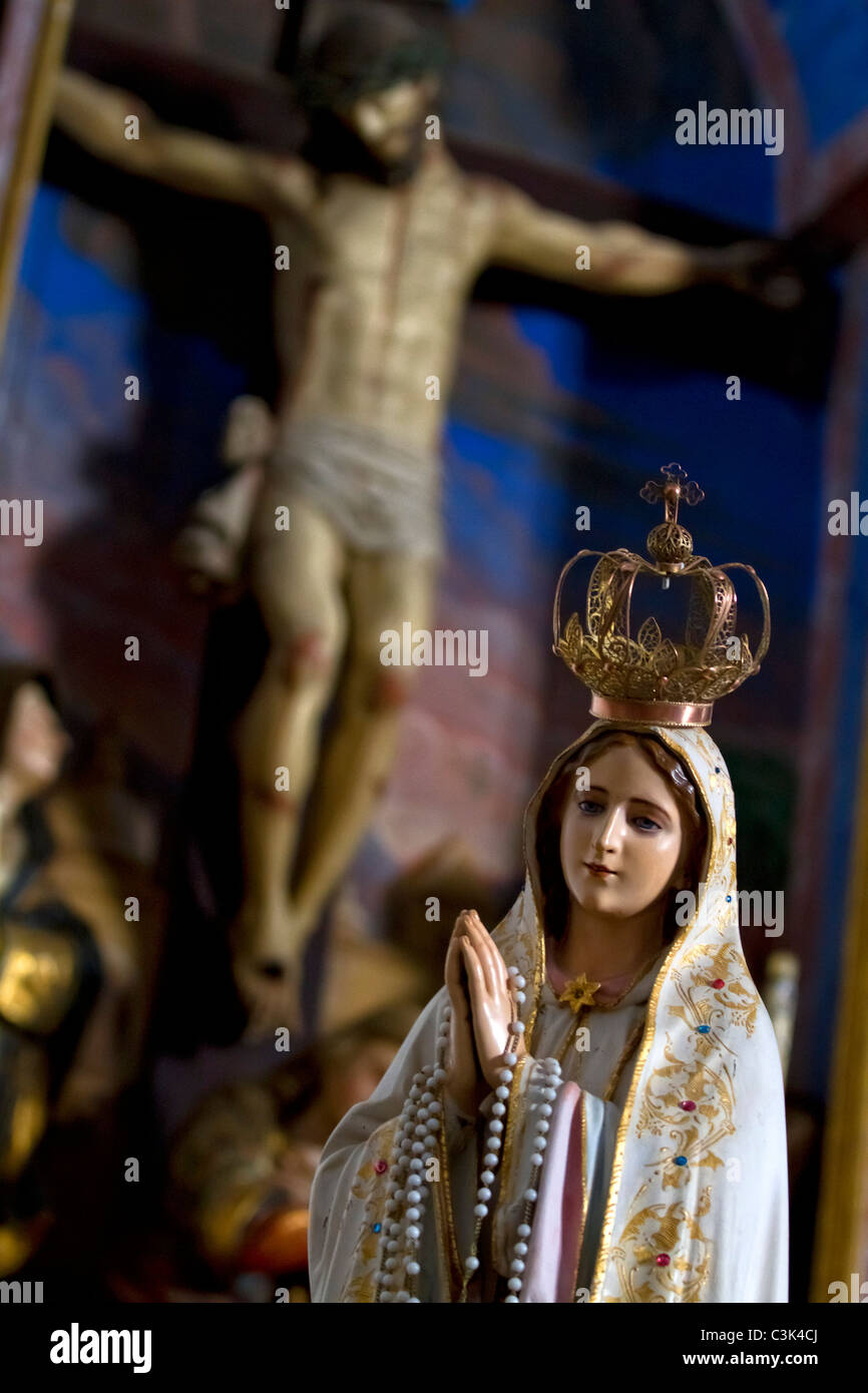Statuen der Jungfrau Maria und Jesus Christus Stockfotografie - Alamy
