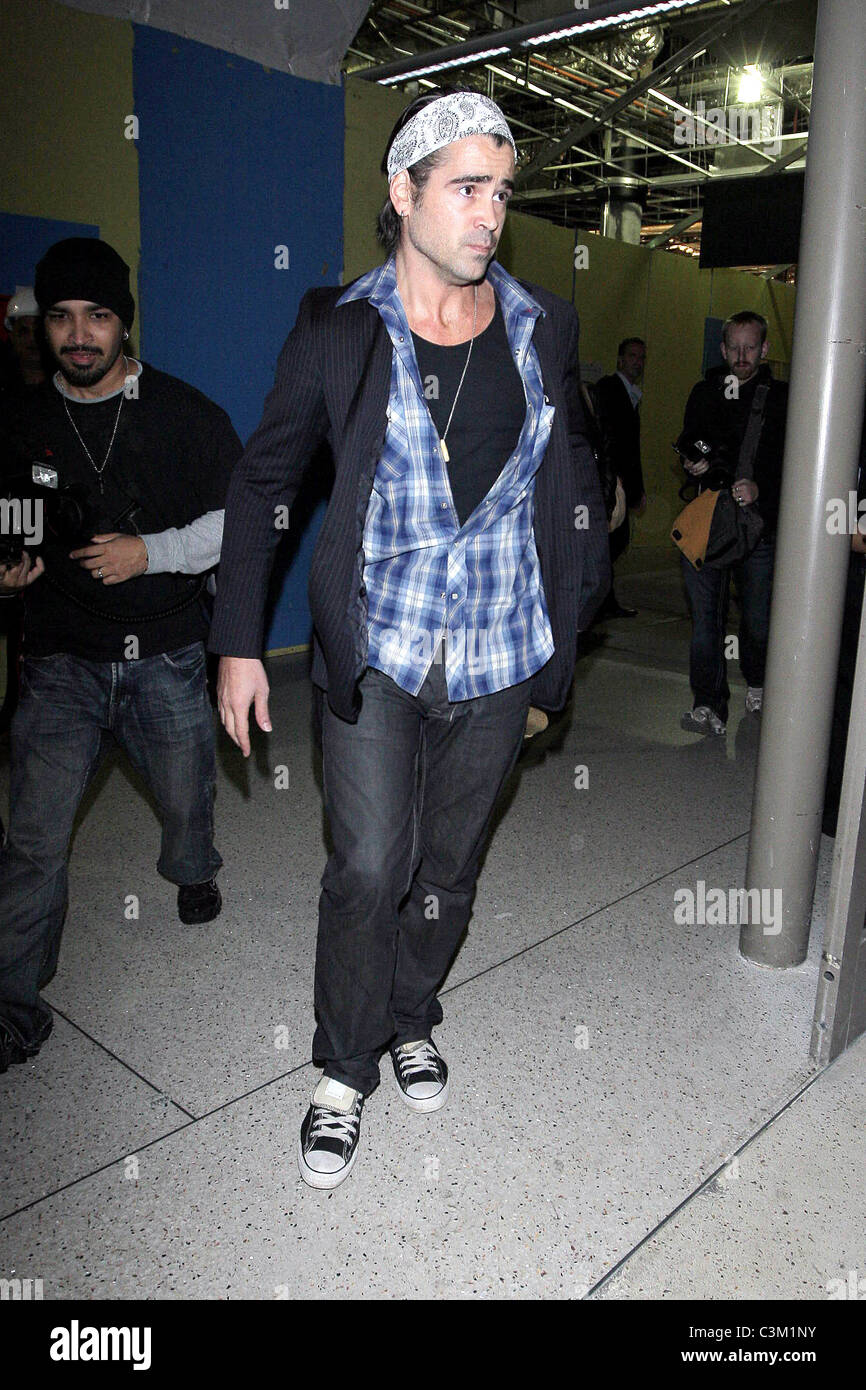 Flughafen colin farrell 2 011209 -Fotos und -Bildmaterial in hoher ...