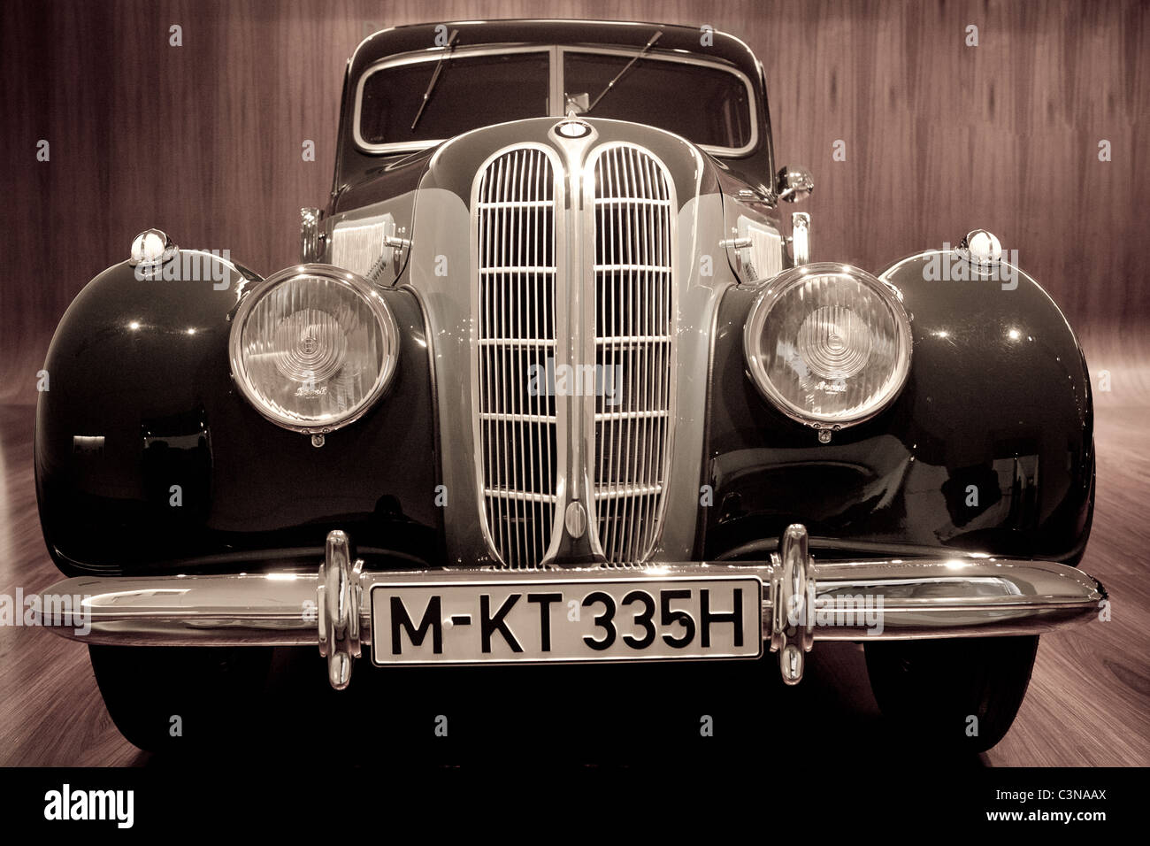 Bmw 502 super v8 -Fotos und -Bildmaterial in hoher Auflösung – Alamy