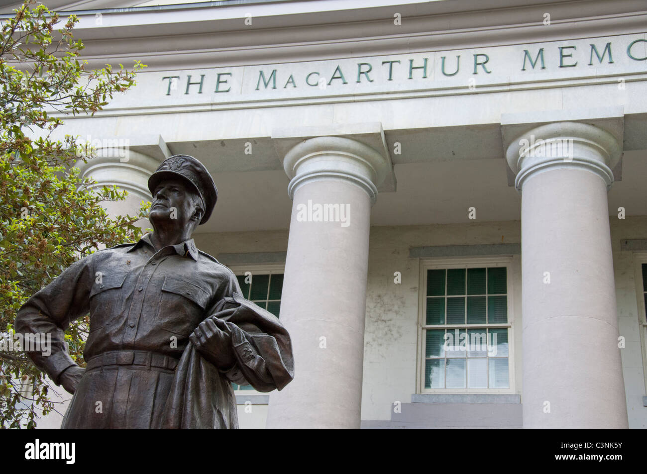 Die macarthur statue -Fotos und -Bildmaterial in hoher Auflösung – Alamy