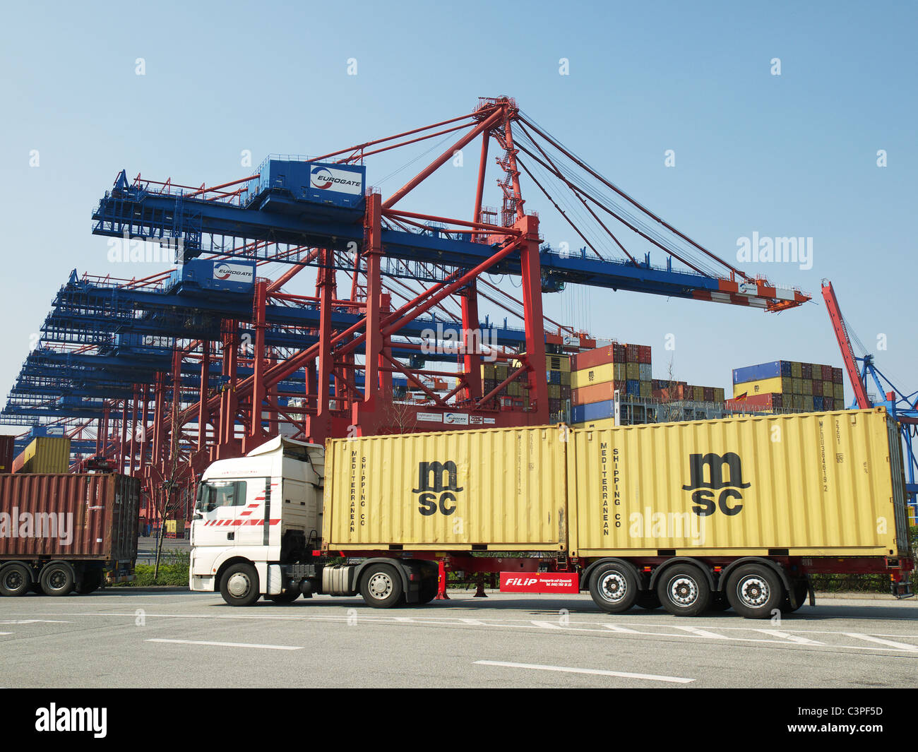 20 containers -Fotos und -Bildmaterial in hoher Auflösung – Alamy