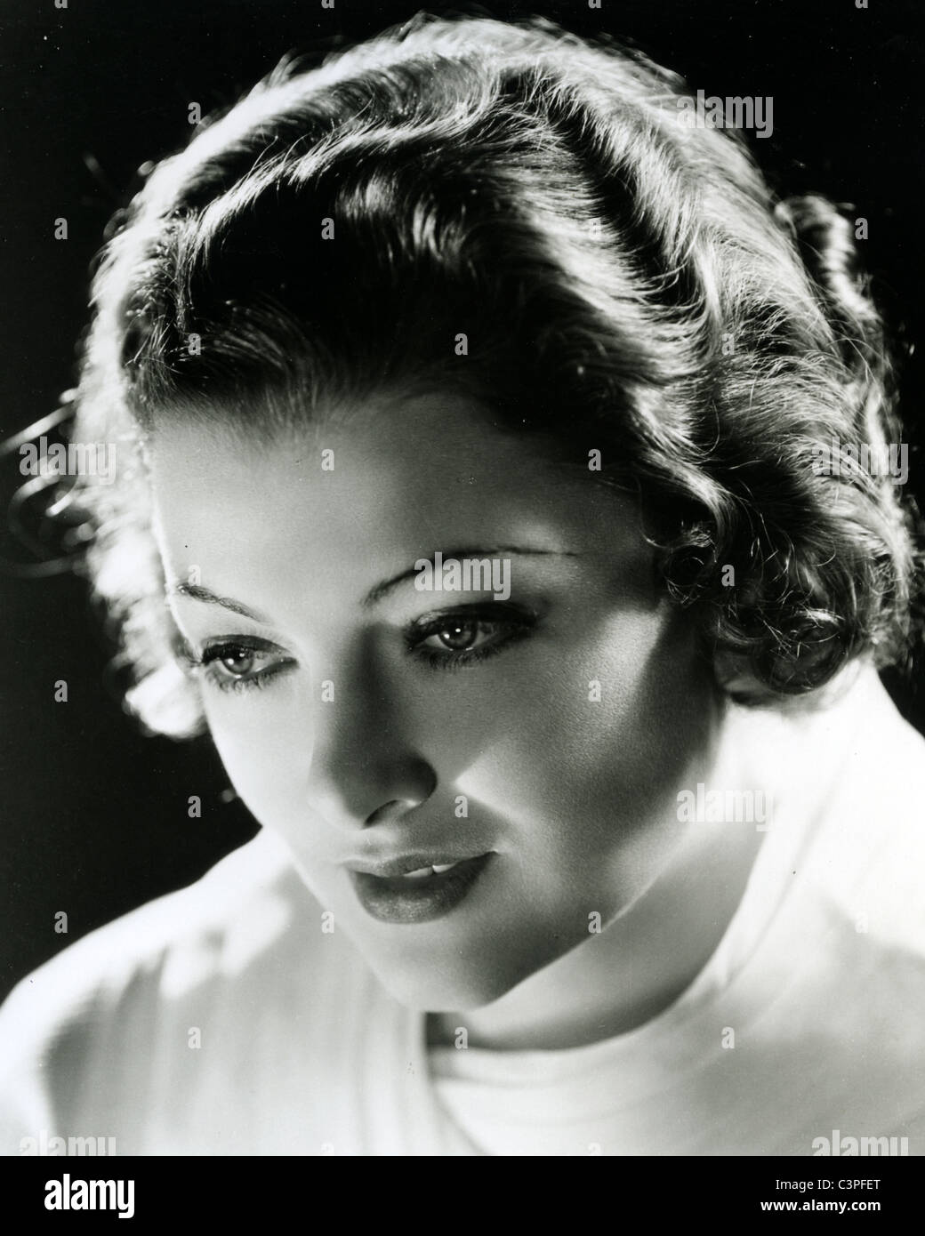 Myrna Loy Stockfotos und -bilder Kaufen - Alamy