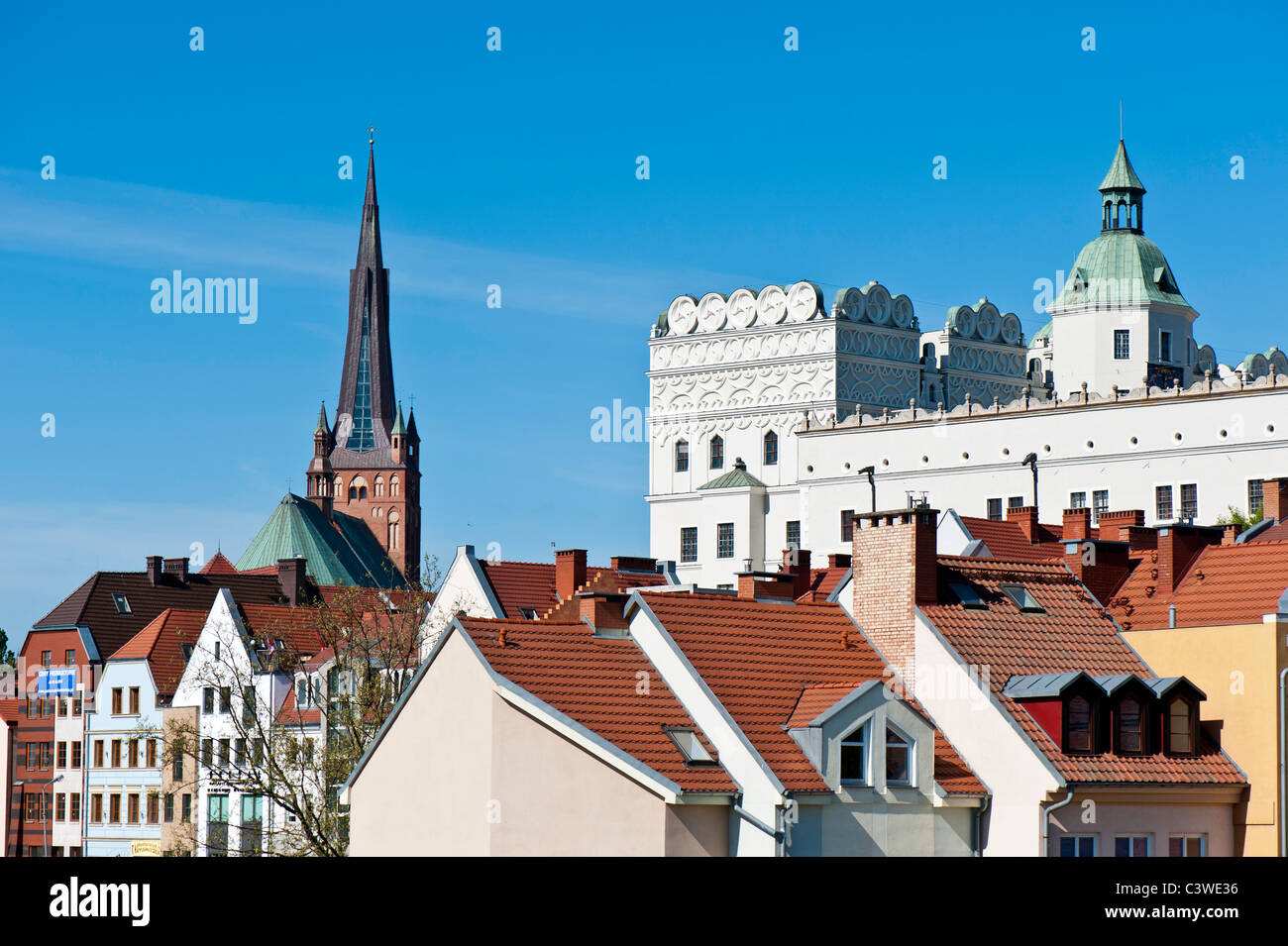 Schloss der Pommerschen Herzöge und restaurierte Altstadt, Stettin ...