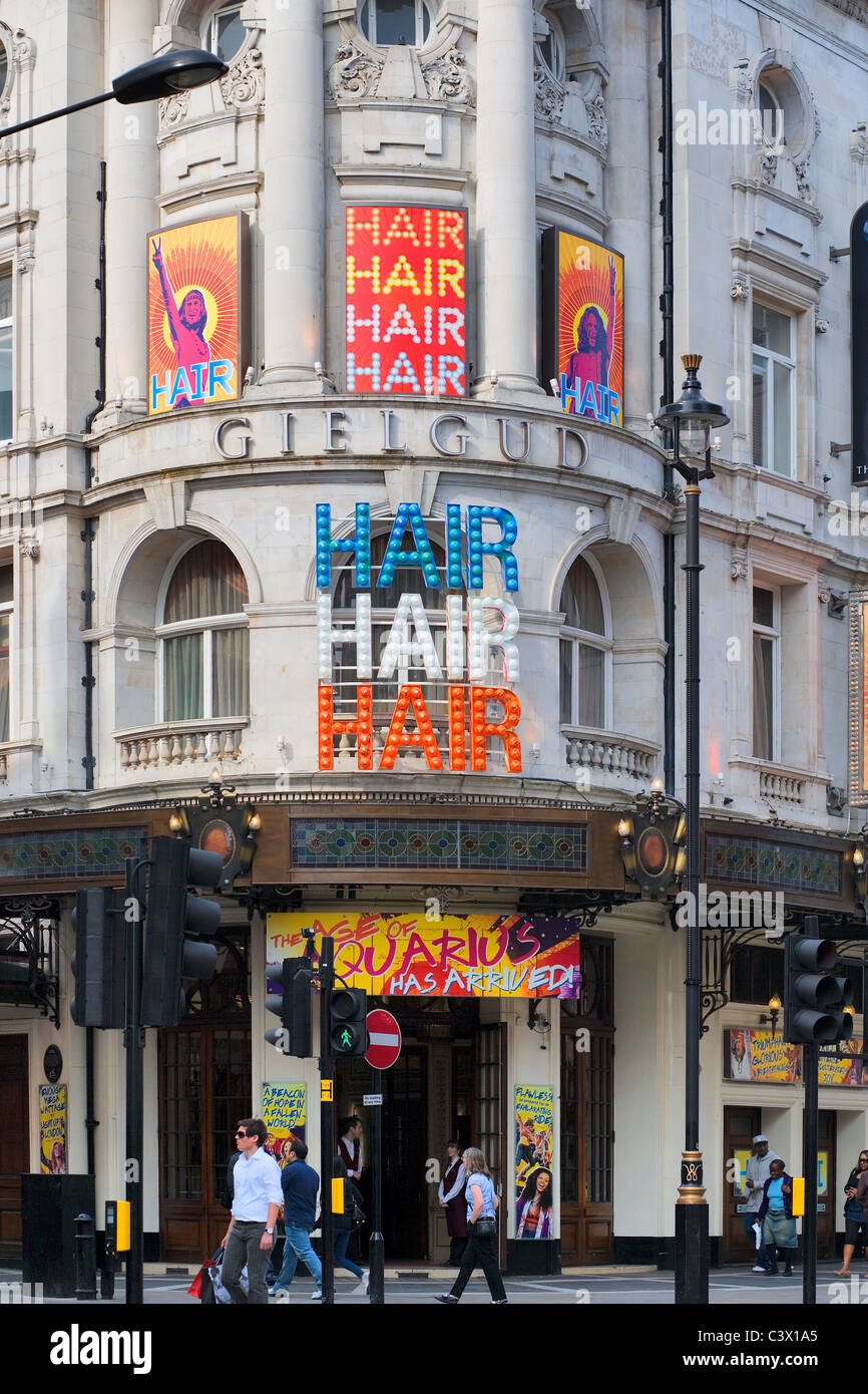 Hair musical 1960s -Fotos und -Bildmaterial in hoher Auflösung – Alamy