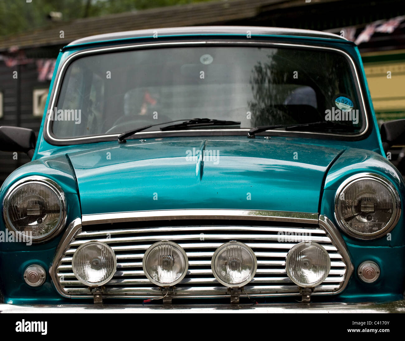 Oldtimer auto auto -Fotos und -Bildmaterial in hoher Auflösung – Alamy
