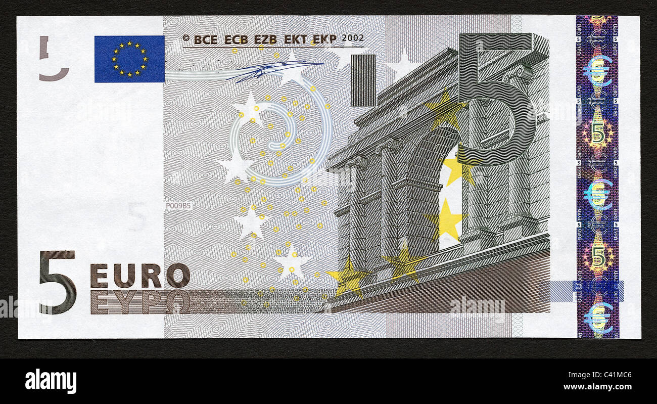 Fünf 5 Euro Euro Banknoten Ausgeschnitten Stockfotos und -bilder Kaufen ...