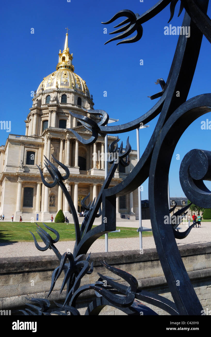 Invalides paris frankreich -Fotos und -Bildmaterial in hoher Auflösung ...