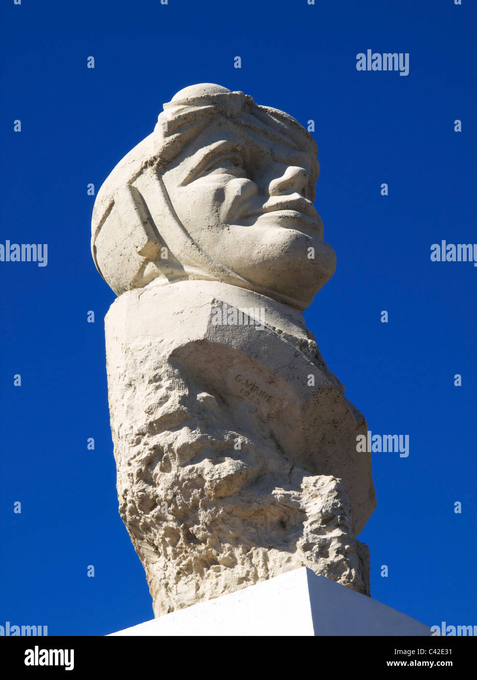 Statue von bert hinkler -Fotos und -Bildmaterial in hoher Auflösung – Alamy