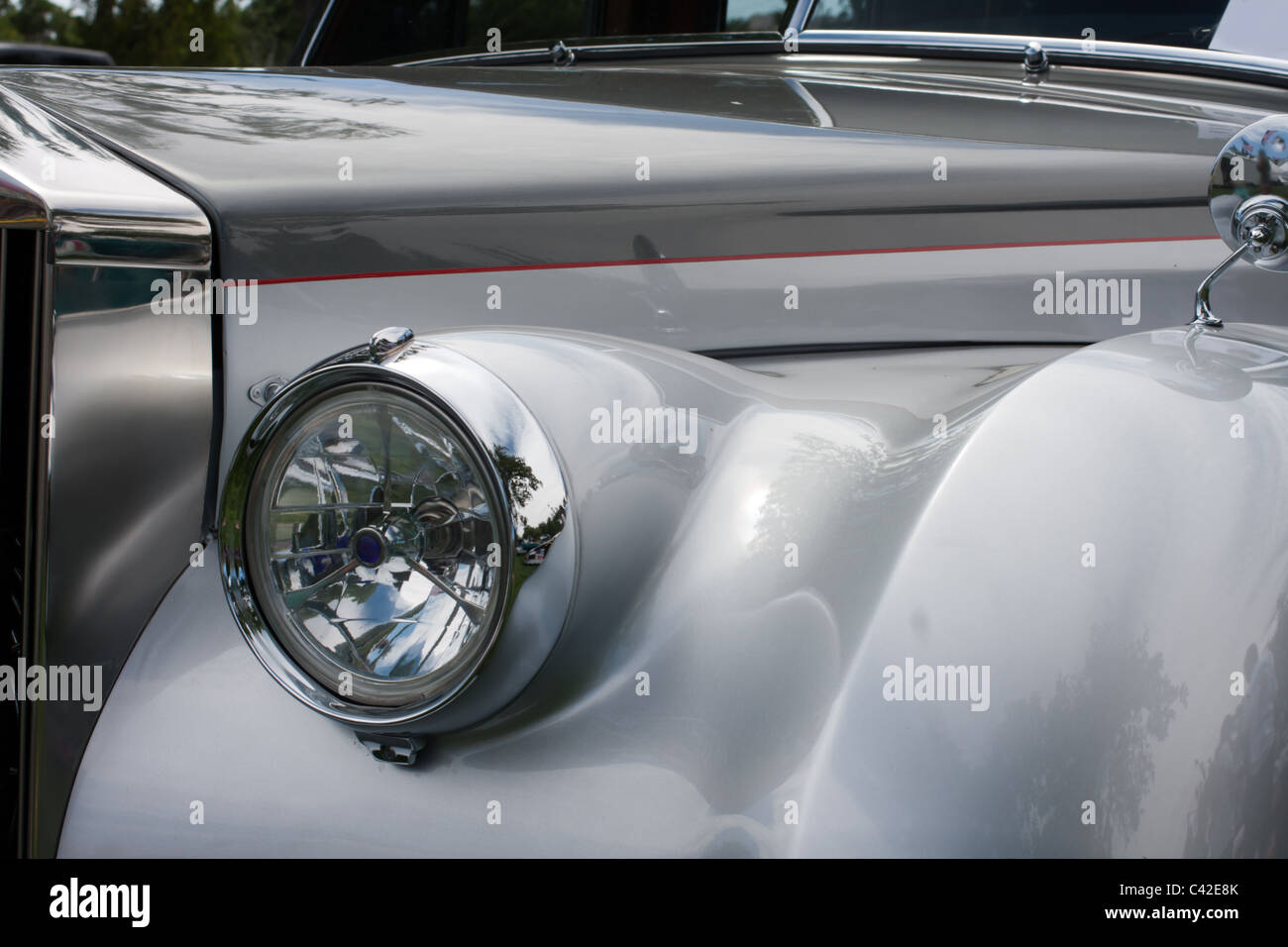 Klassisches luxusauto -Fotos und -Bildmaterial in hoher Auflösung – Alamy