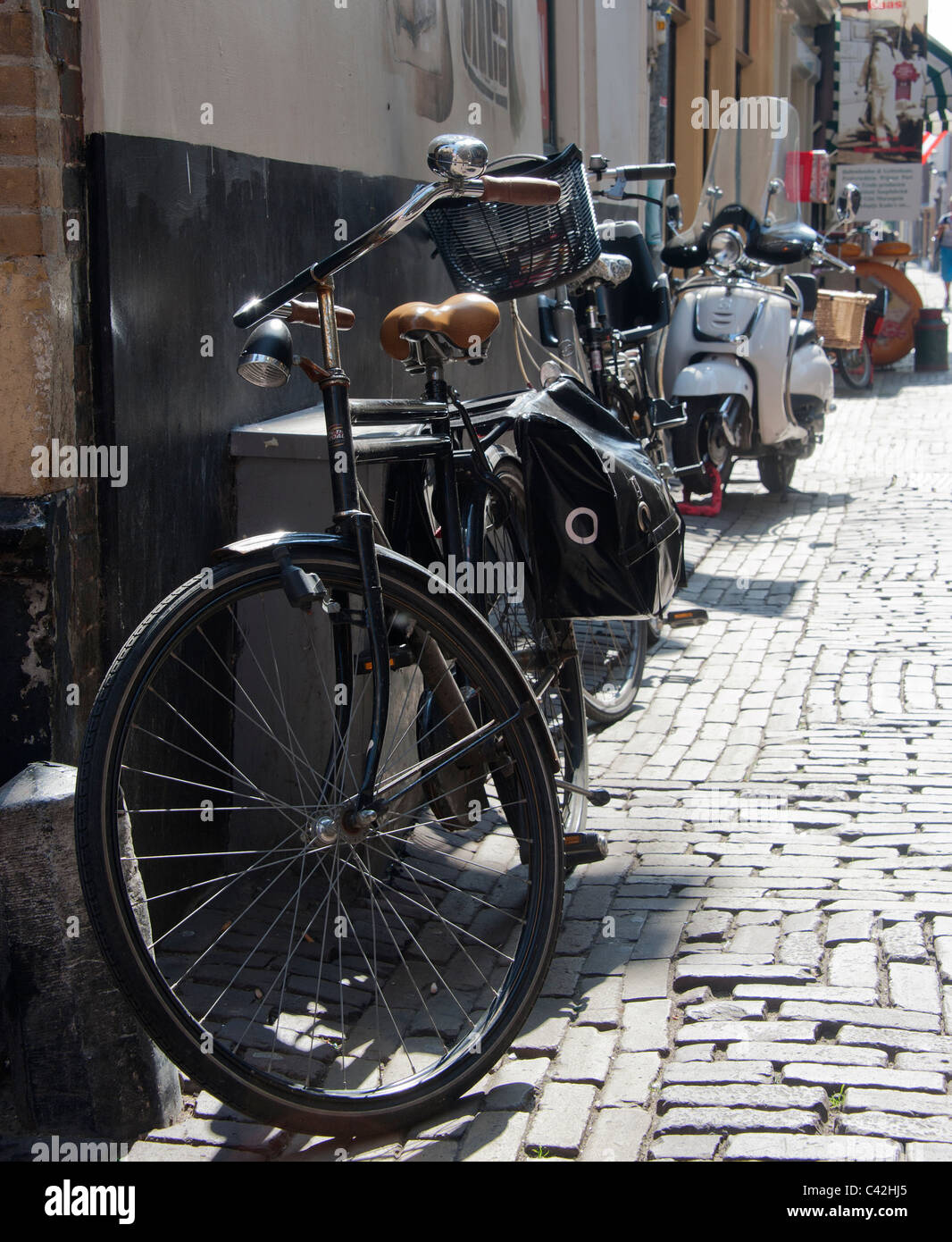 Dutch scooter -Fotos und -Bildmaterial in hoher Auflösung – Alamy