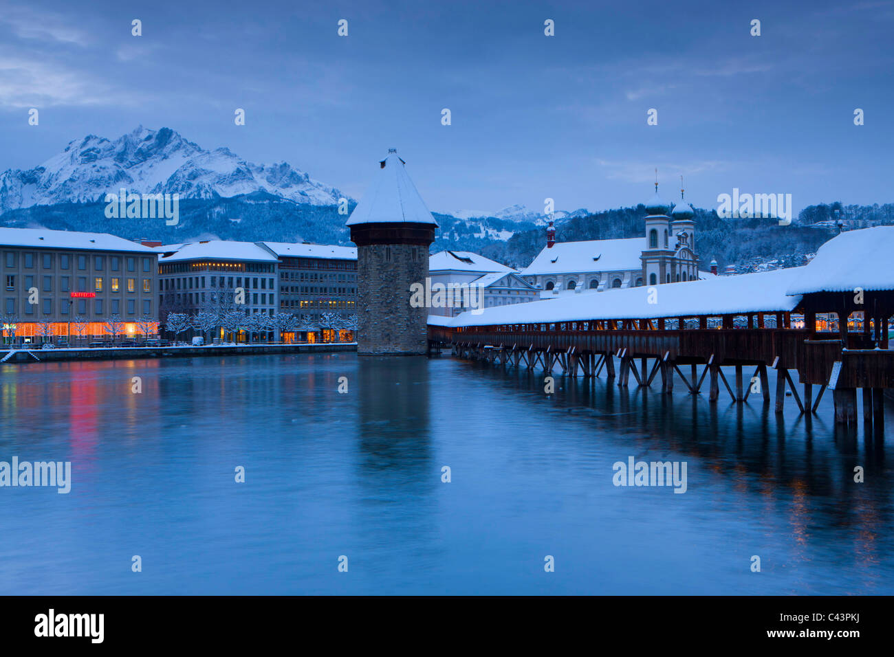 Lucerne winter -Fotos und -Bildmaterial in hoher Auflösung – Alamy
