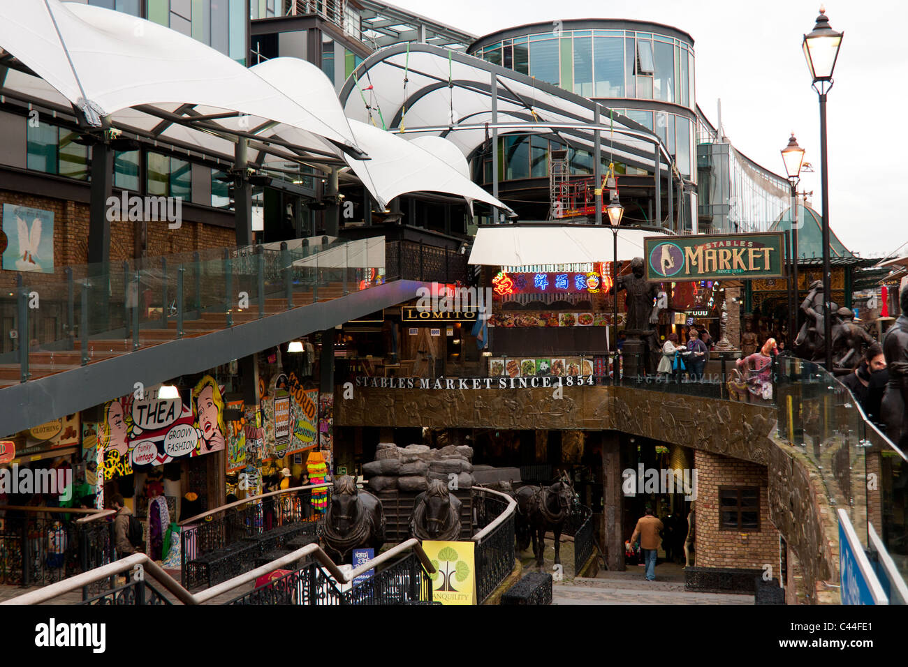London camden stables market horse -Fotos und -Bildmaterial in hoher ...