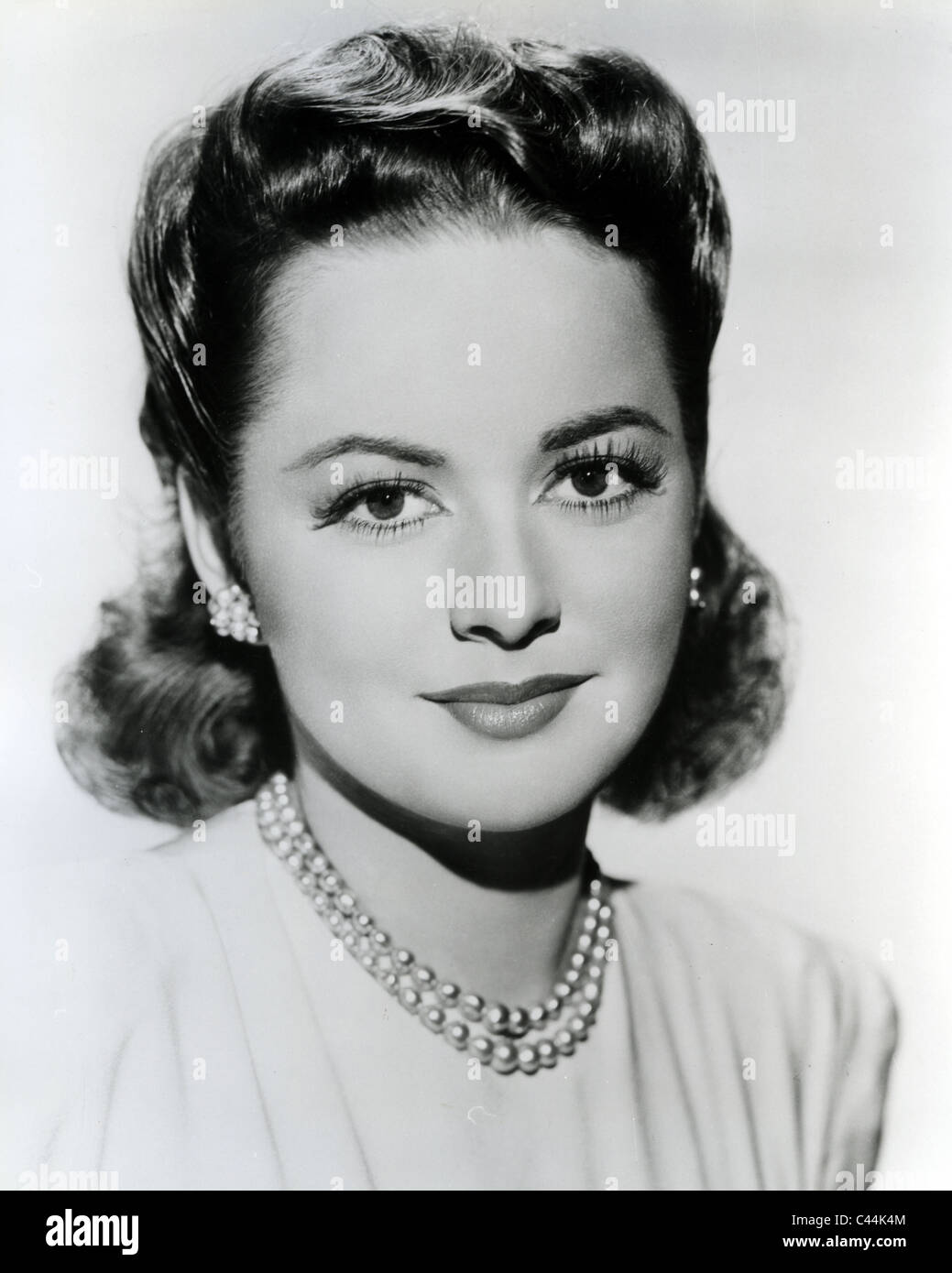 Olivia de havilland 1940 -Fotos und -Bildmaterial in hoher Auflösung ...