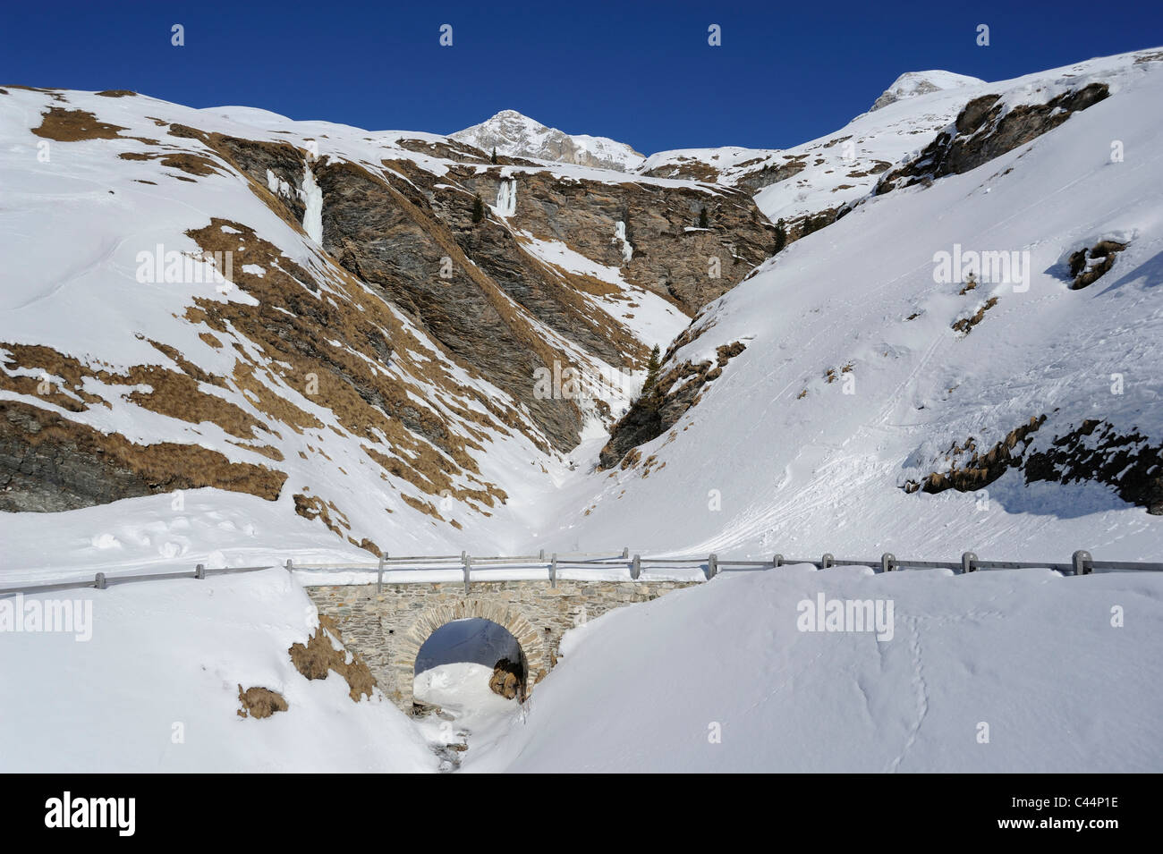 Schnee alpen -Fotos und -Bildmaterial in hoher Auflösung – Alamy