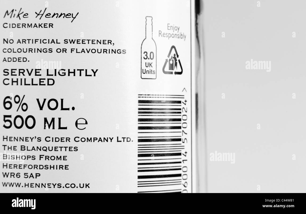 Strichcode strichcode Schwarzweiß-Stockfotos und -bilder - Alamy