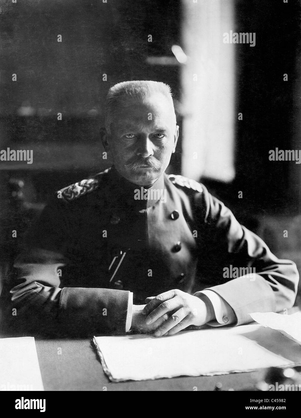 Erich falkenhayn -Fotos und -Bildmaterial in hoher Auflösung – Alamy
