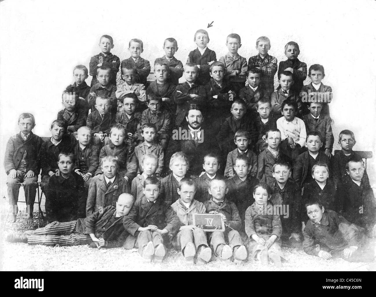 Schulklasse mit Adolf Hitler Stockfotografie - Alamy