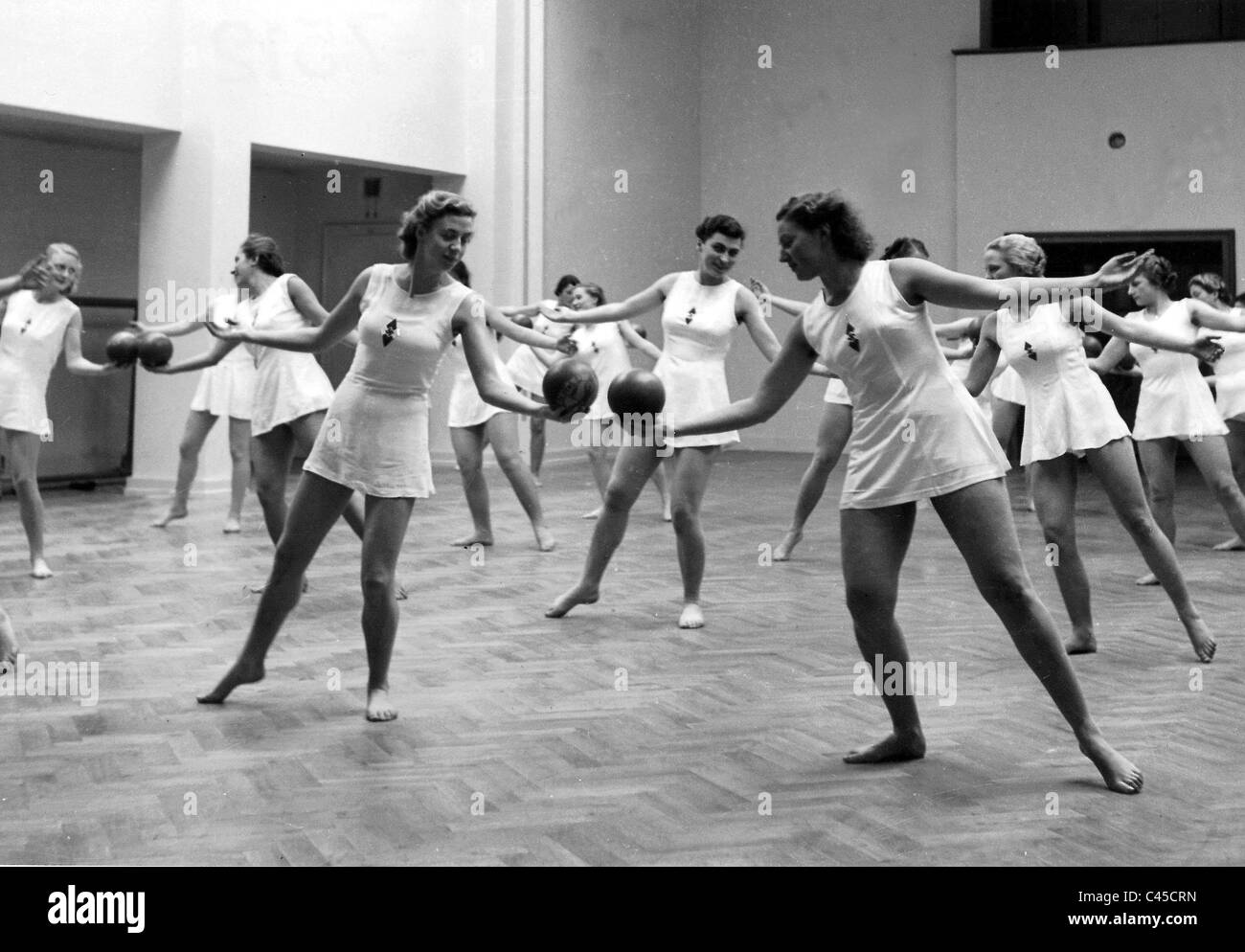 Berlin Girls Of The Bdm Stockfotos & Berlin Girls Of The Bdm Bilder - Alamy