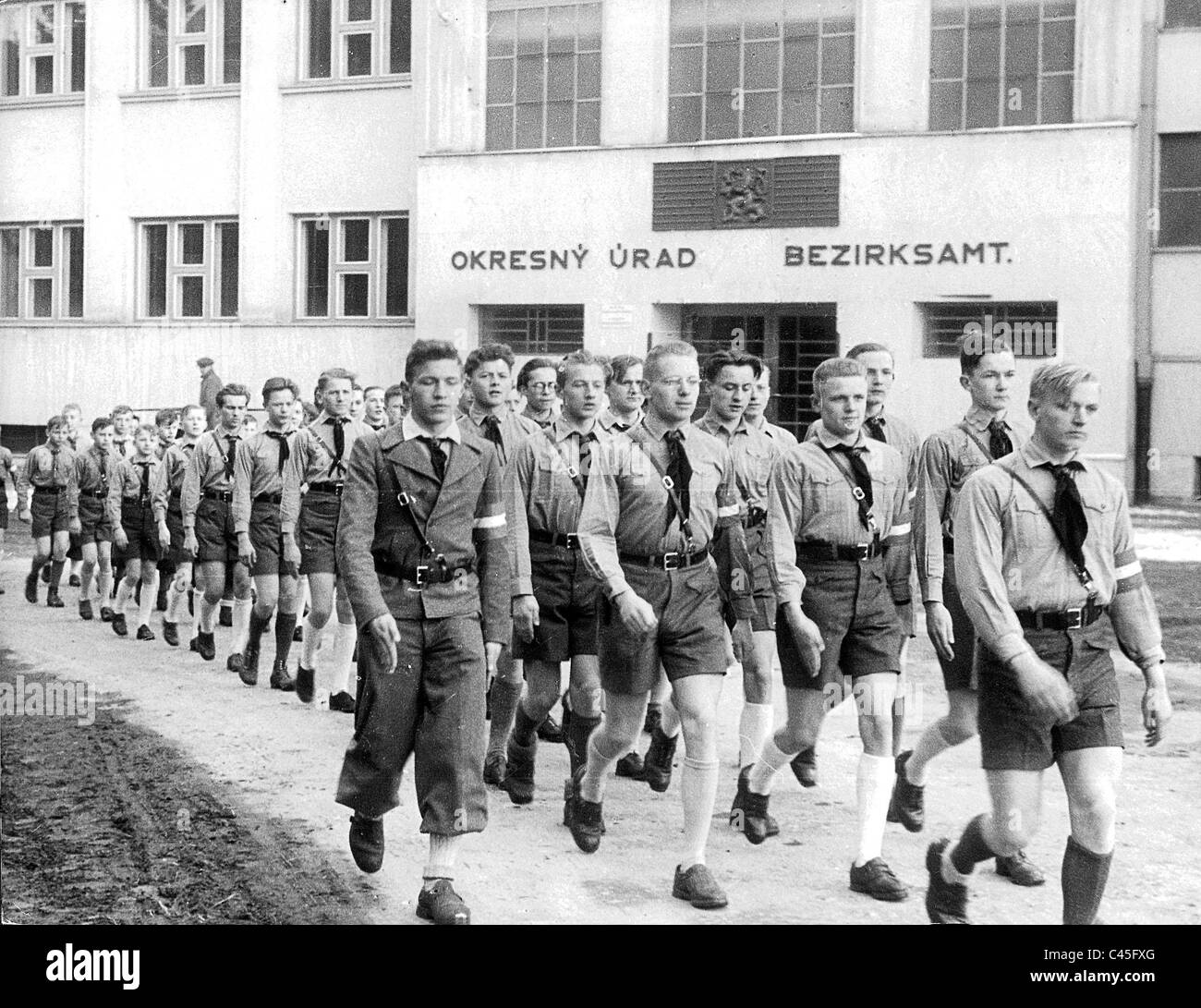 Hitler Youth 1945 Stockfotos & Hitler Youth 1945 Bilder - Alamy