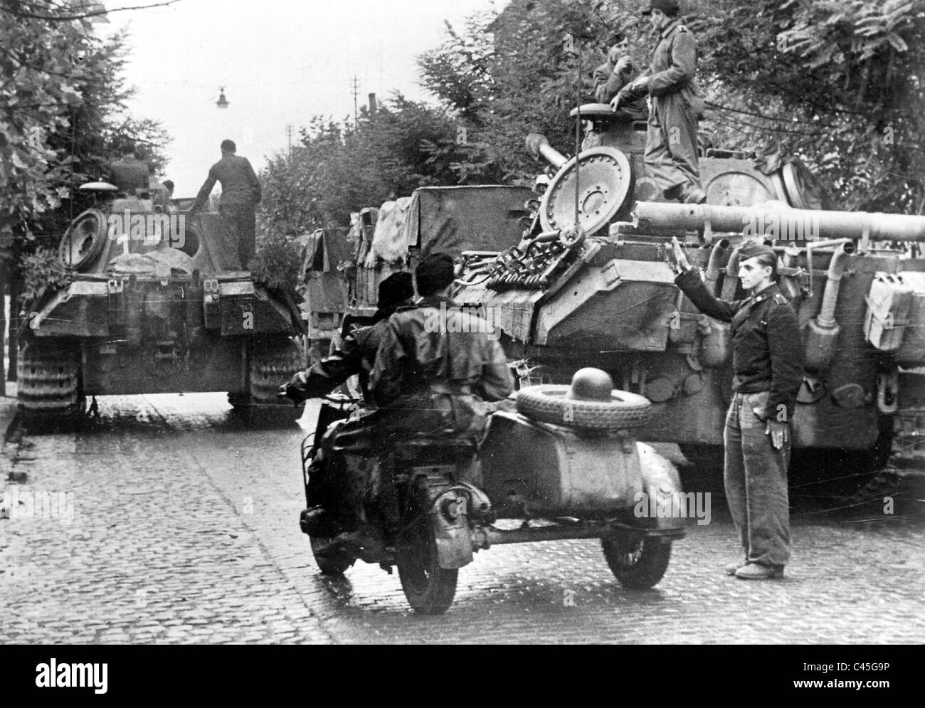 Deutsche Panzer an der westlichen Grenze, 1944 Stockfotografie - Alamy