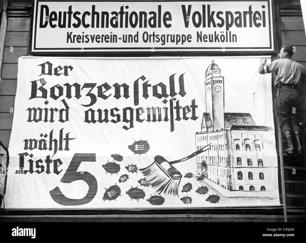 Wahlplakat dnvp -Fotos und -Bildmaterial in hoher Auflösung – Alamy